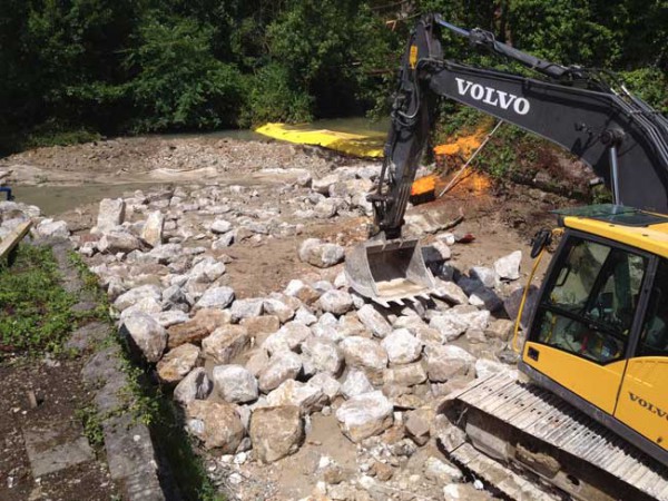 #5 | Batardeaux entre seuil, îlots et berge| Batardeaux Water-Gate