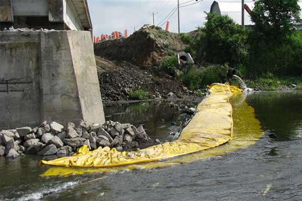 Cas 3 Installation en appui sur une pile de pont | Batardeaux Water-Gate