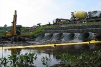 #4 | Batardeau en L | Appui sur pile de pont - Water-Gate©