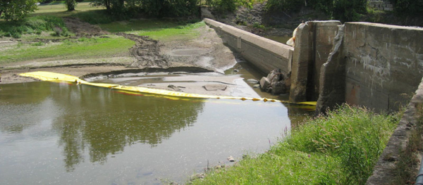 #4 | Batardeau en L | Appui sur pile de pont - Water-Gate©